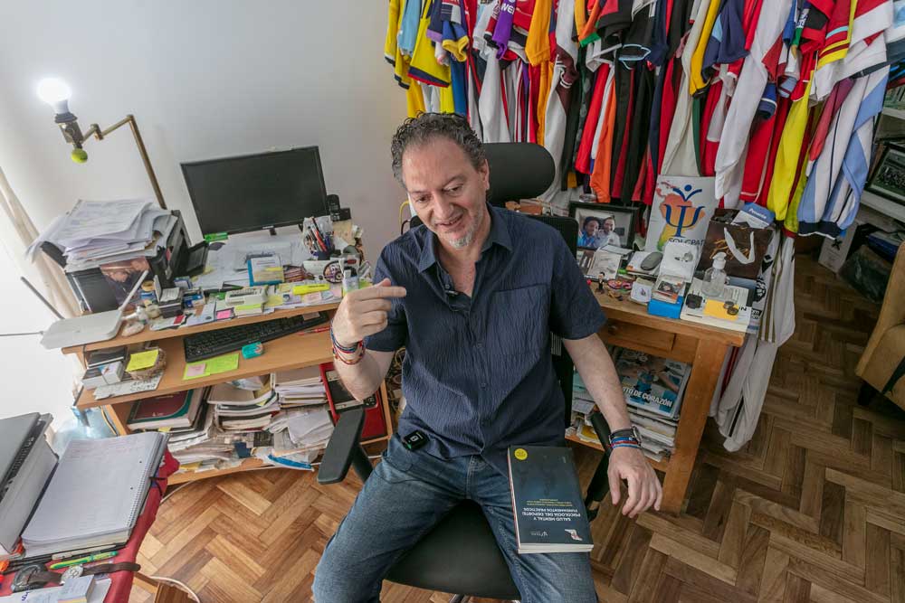 «Ayudamos a pensar» – Marcelo roffe